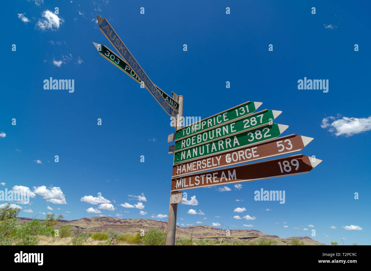Wittenoom, Pilbara, Western Australia - the deserted town not on any ...