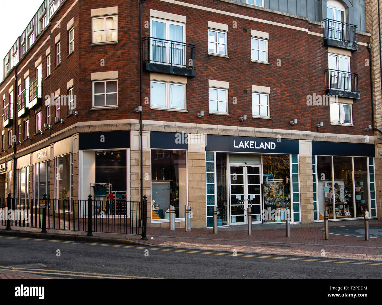 Lakeland logo hi-res stock photography and images - Alamy