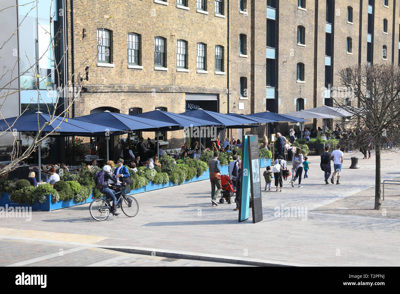 Granary Square Brasserie, in spring sunshine, at Kings Cross, north ...