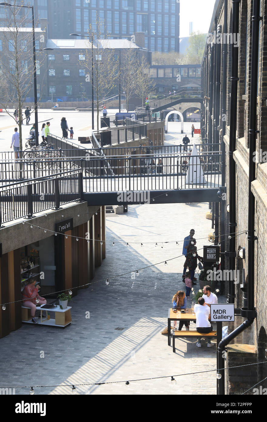 Cafes attractions hi-res stock photography and images - Alamy