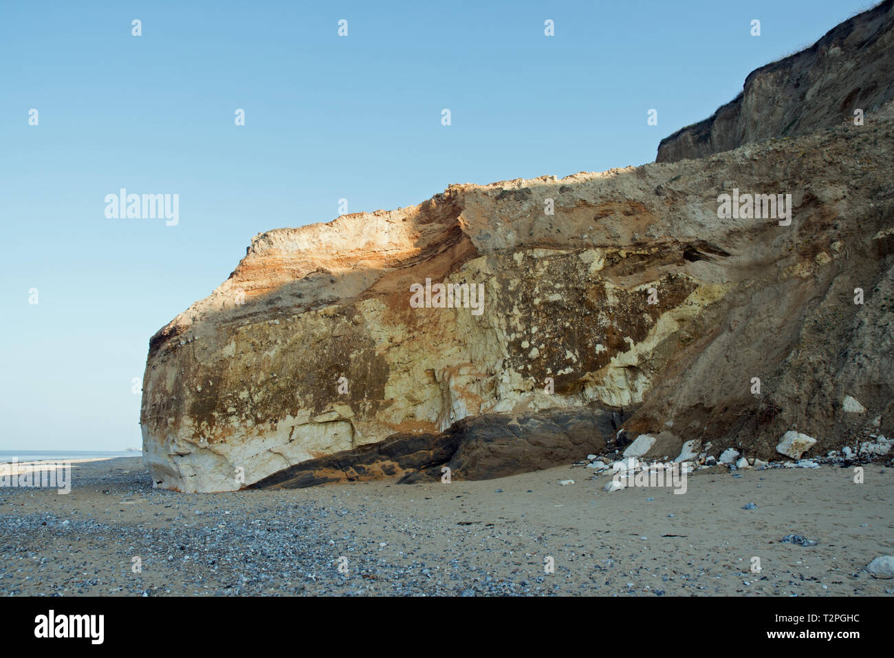 The cliffs between East and West Runton, Norfolk, UK Stock Photo - Alamy