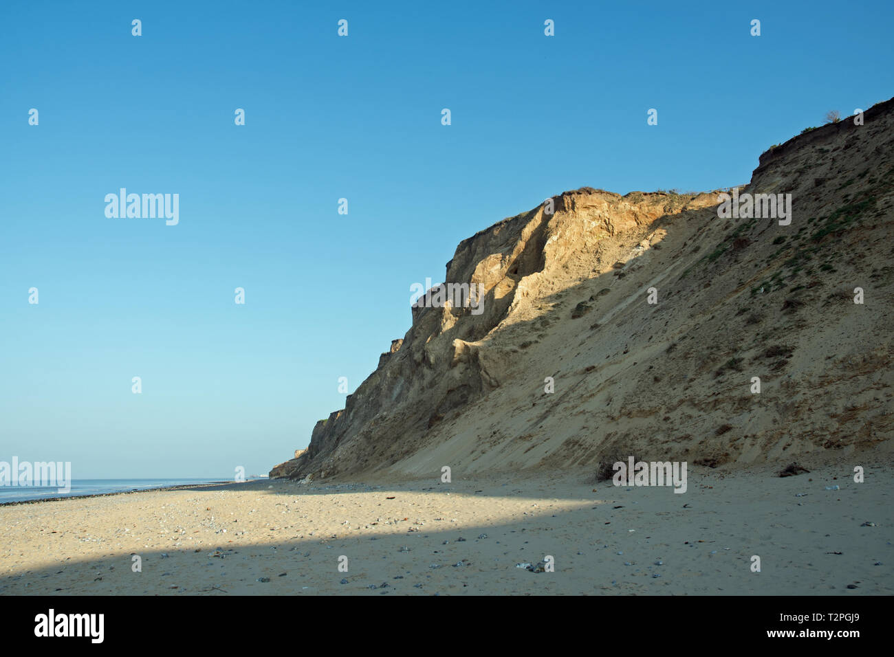 The cliffs between East and West Runton, Norfolk, UK Stock Photo - Alamy