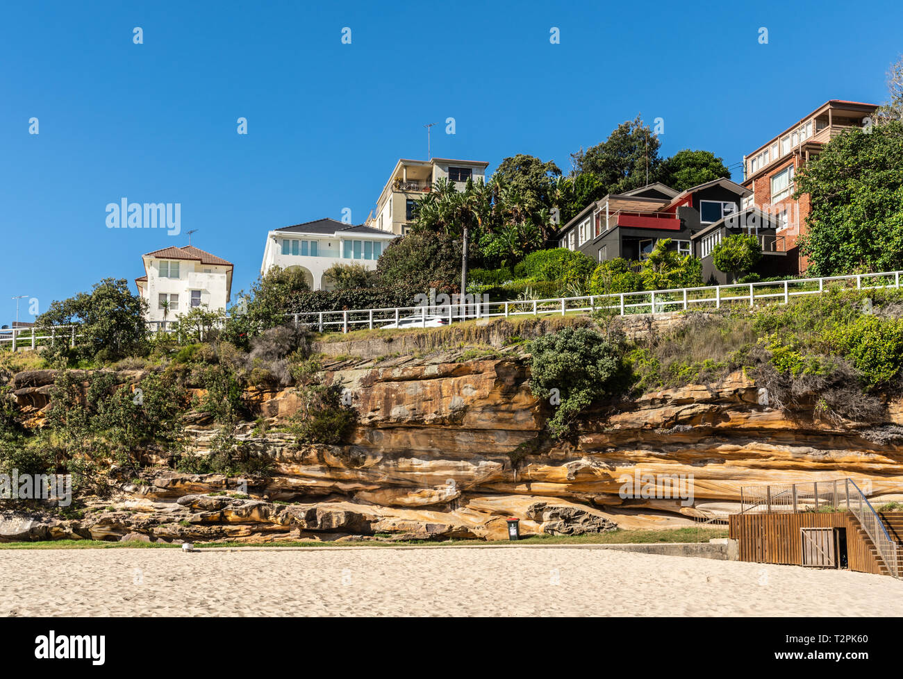 Sydney, Australia - February 11, 2019: The green overgrown cliffs ...