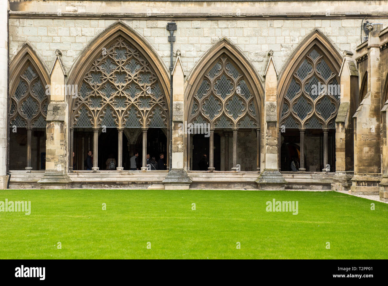 Cloisters and inner courtyard of the royal Westminster Abbey. London ...