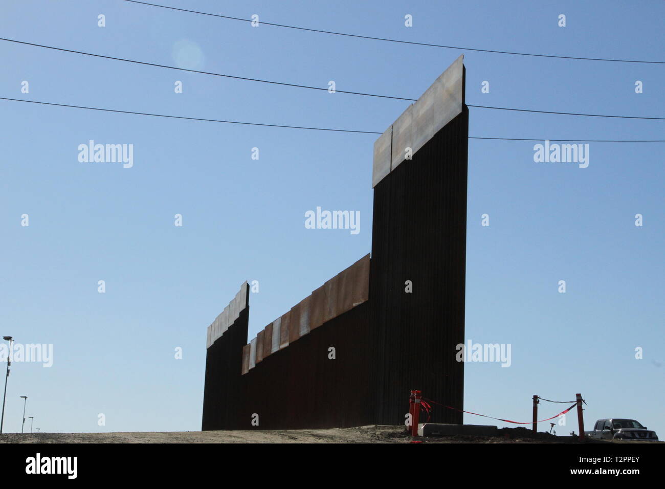 Power lines border hi-res stock photography and images - Alamy