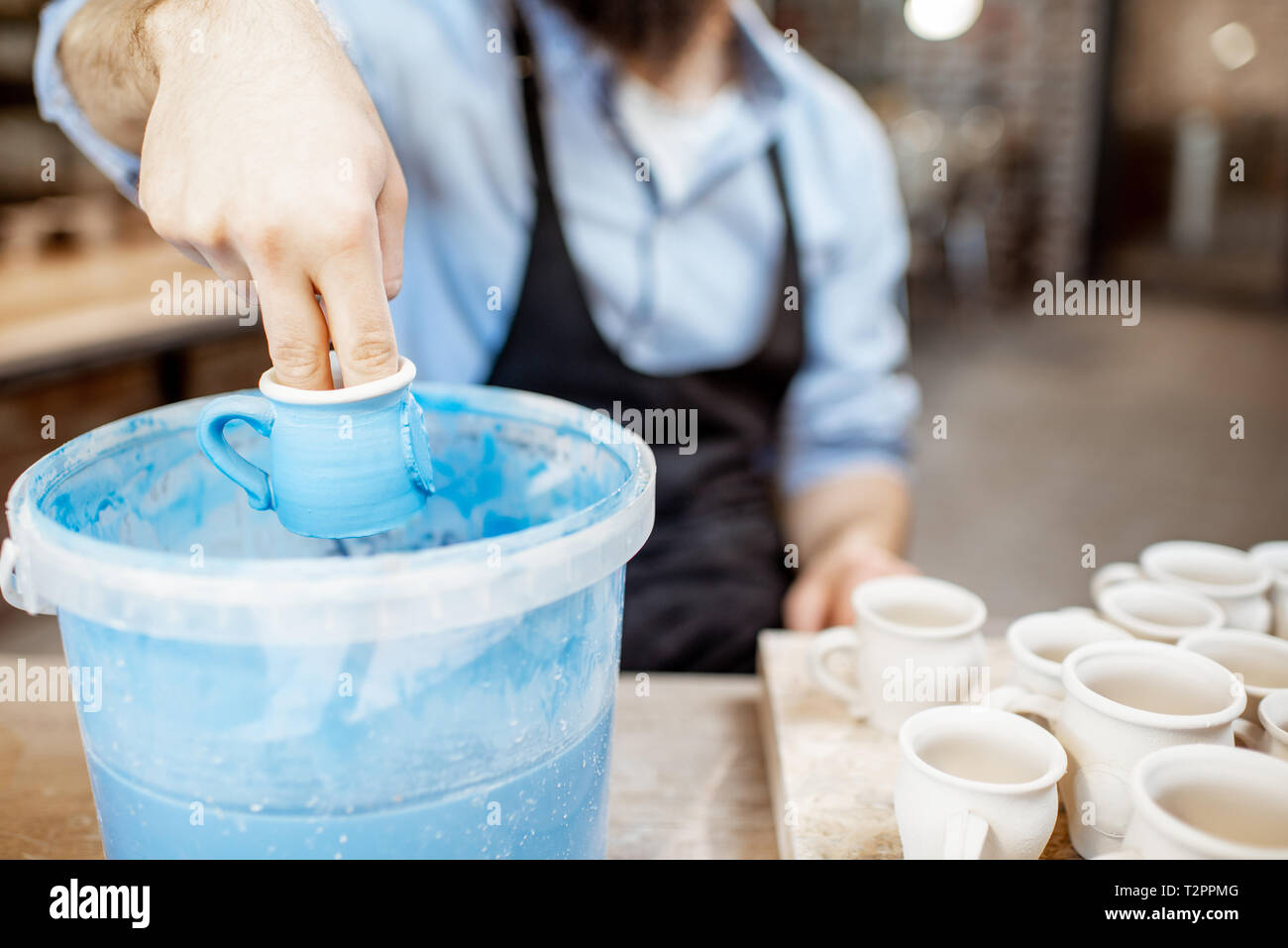 Paint bucket bowl hi-res stock photography and images - Alamy