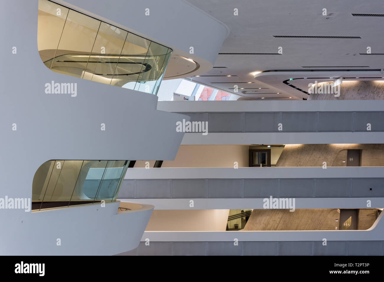 Parametric architecture hi-res stock photography and images - Alamy