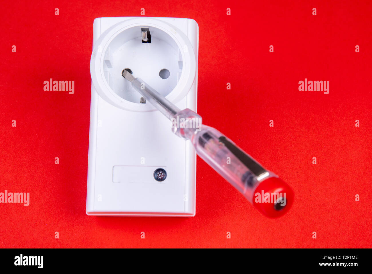 Luster terminal hi-res stock photography and images - Alamy