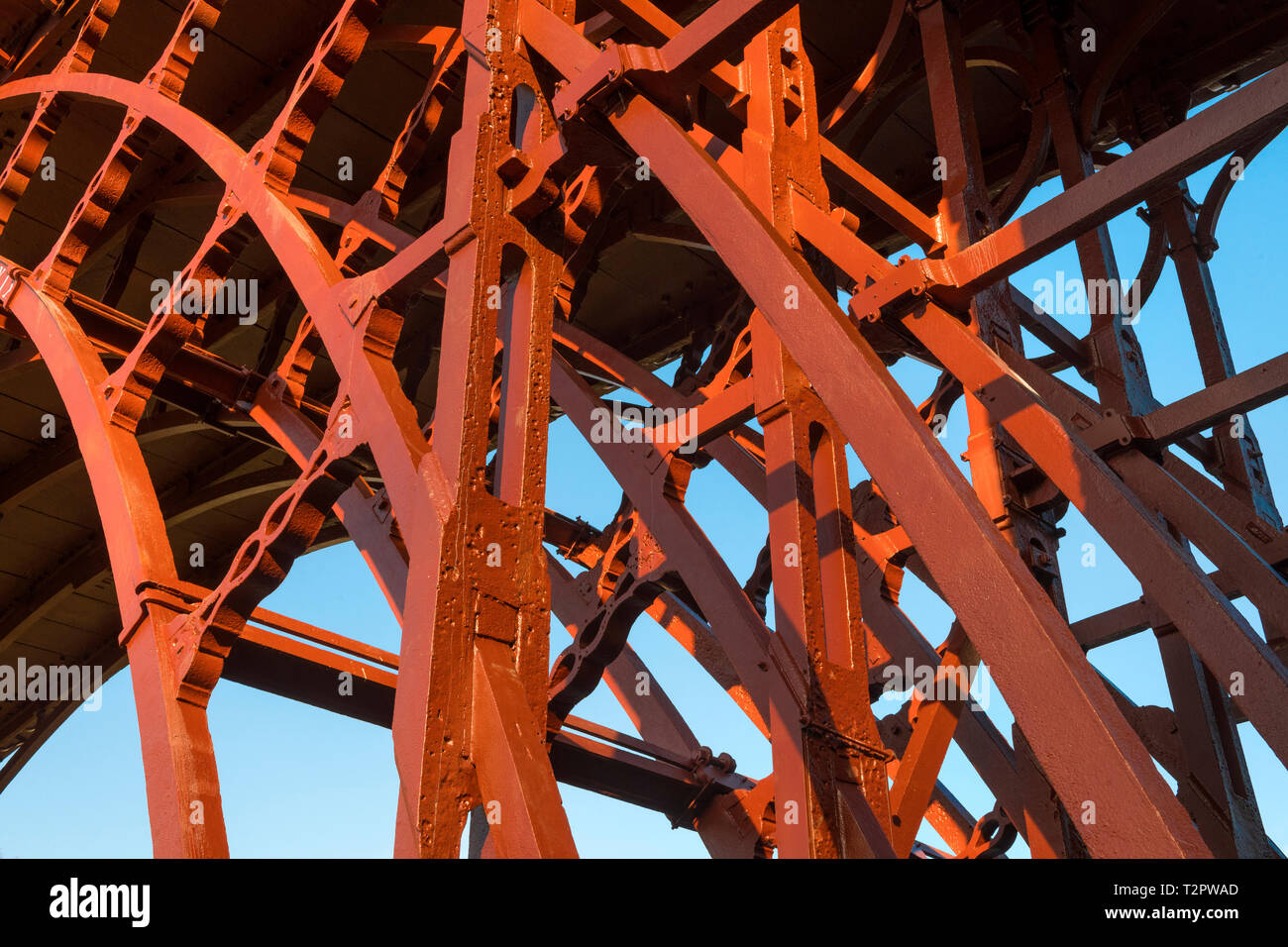 The new-look Iron Bridge in Ironbridge, Shropshire, UK Stock Photo - Alamy