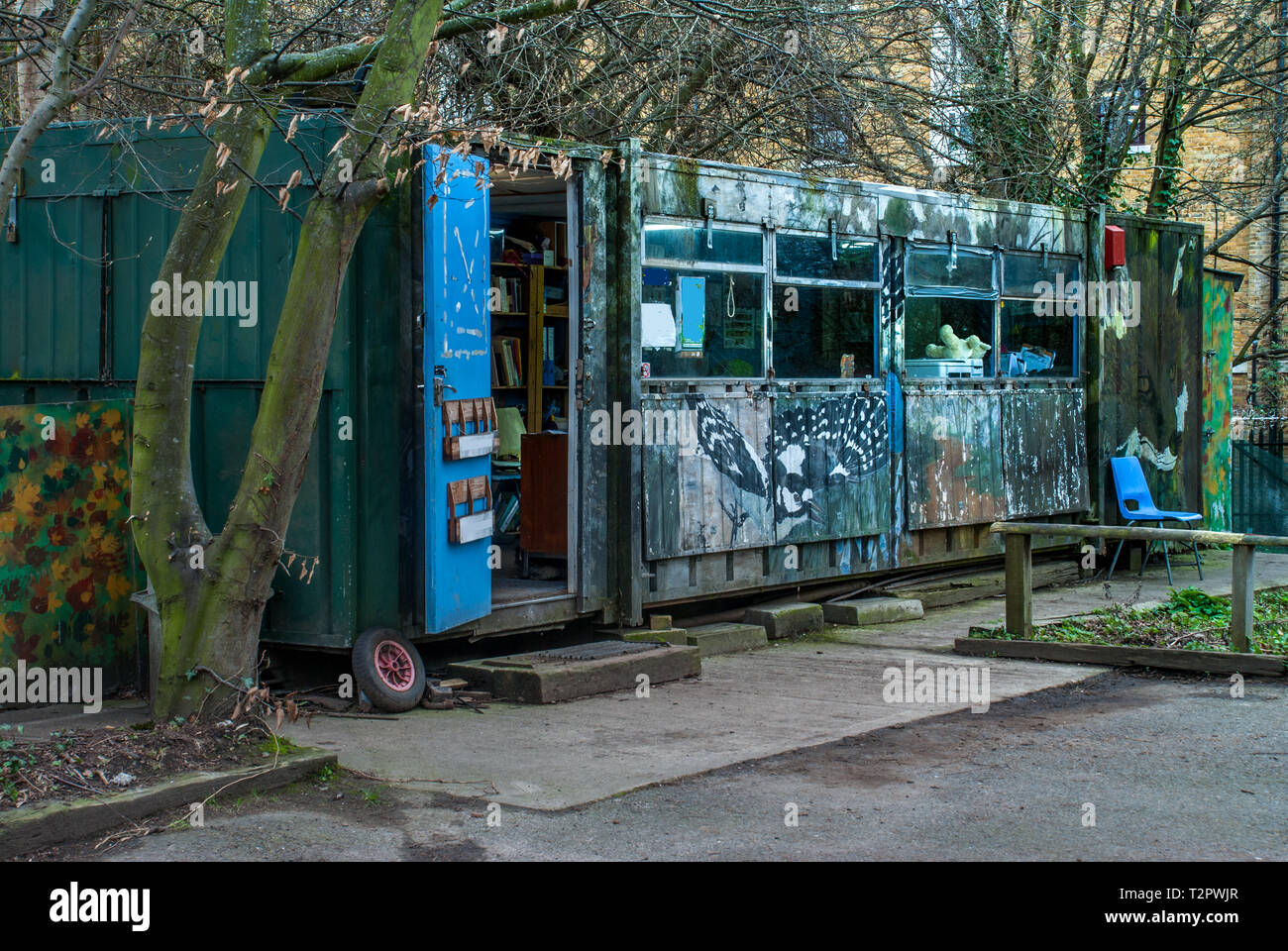 Gunnersbury triangle hi-res stock photography and images - Alamy