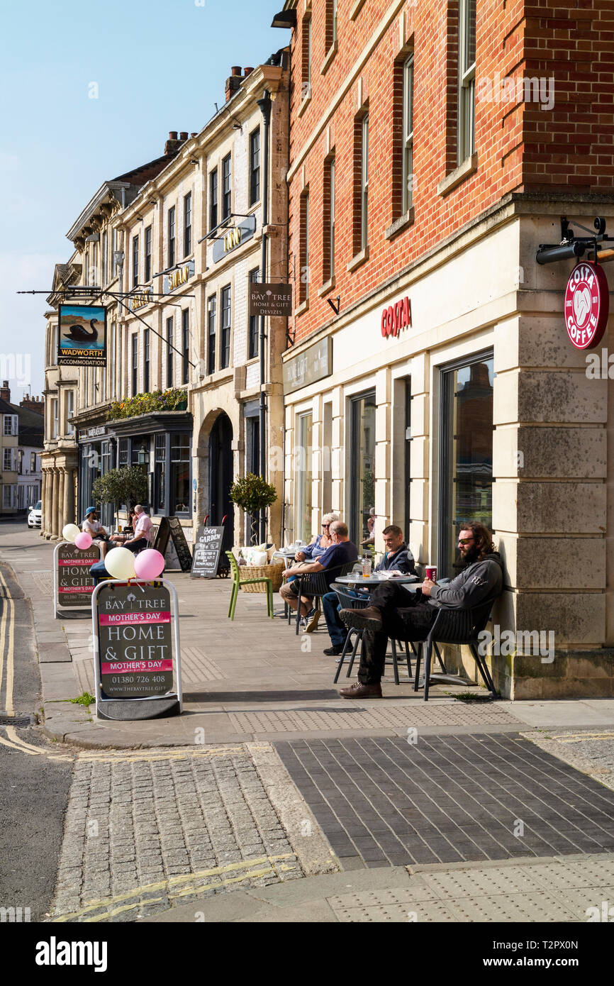 People seated outside costa coffee shop hi-res stock photography and ...