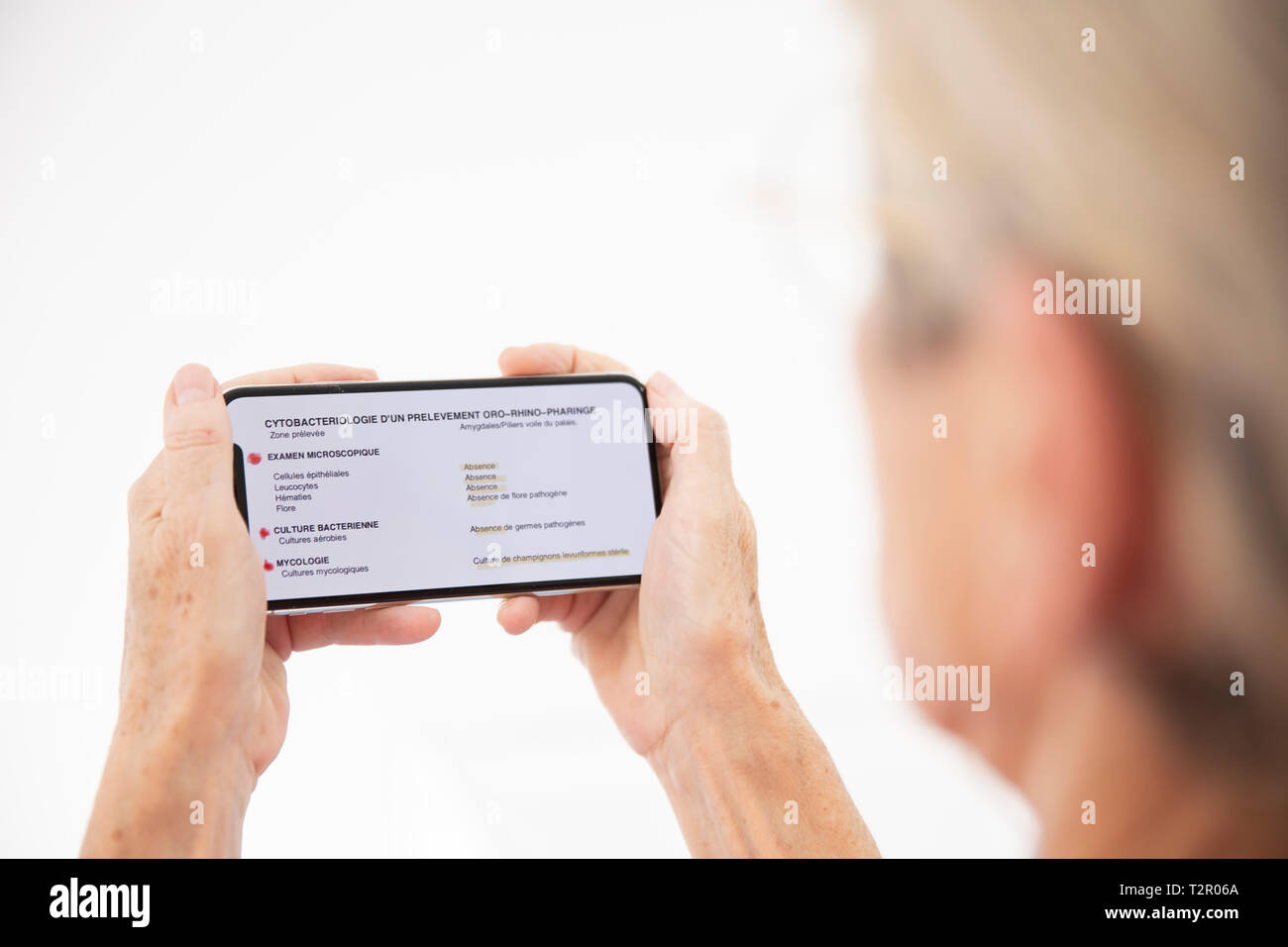 Medical tests hi-res stock photography and images - Alamy