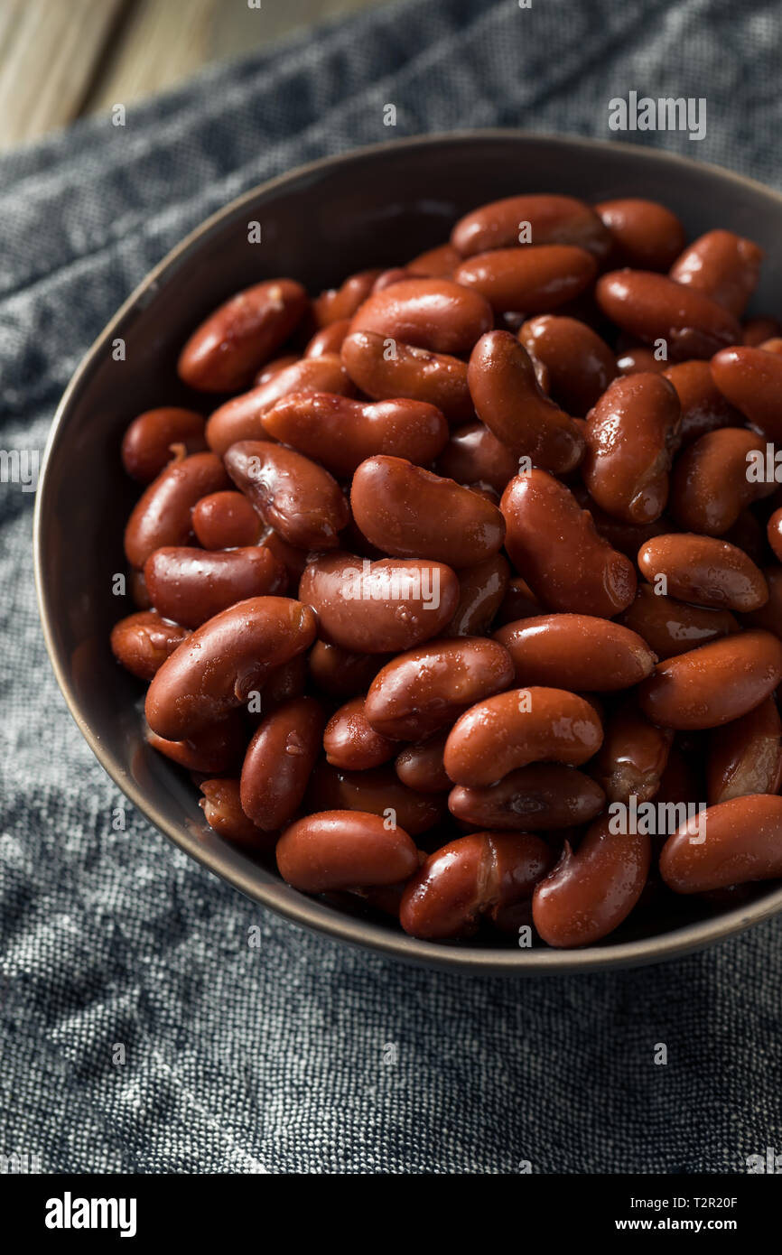Azuki beans raw hi-res stock photography and images - Alamy