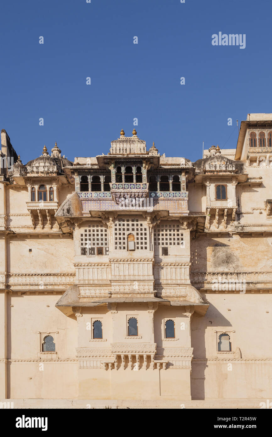 City palace udaipur detail view hi-res stock photography and images - Alamy