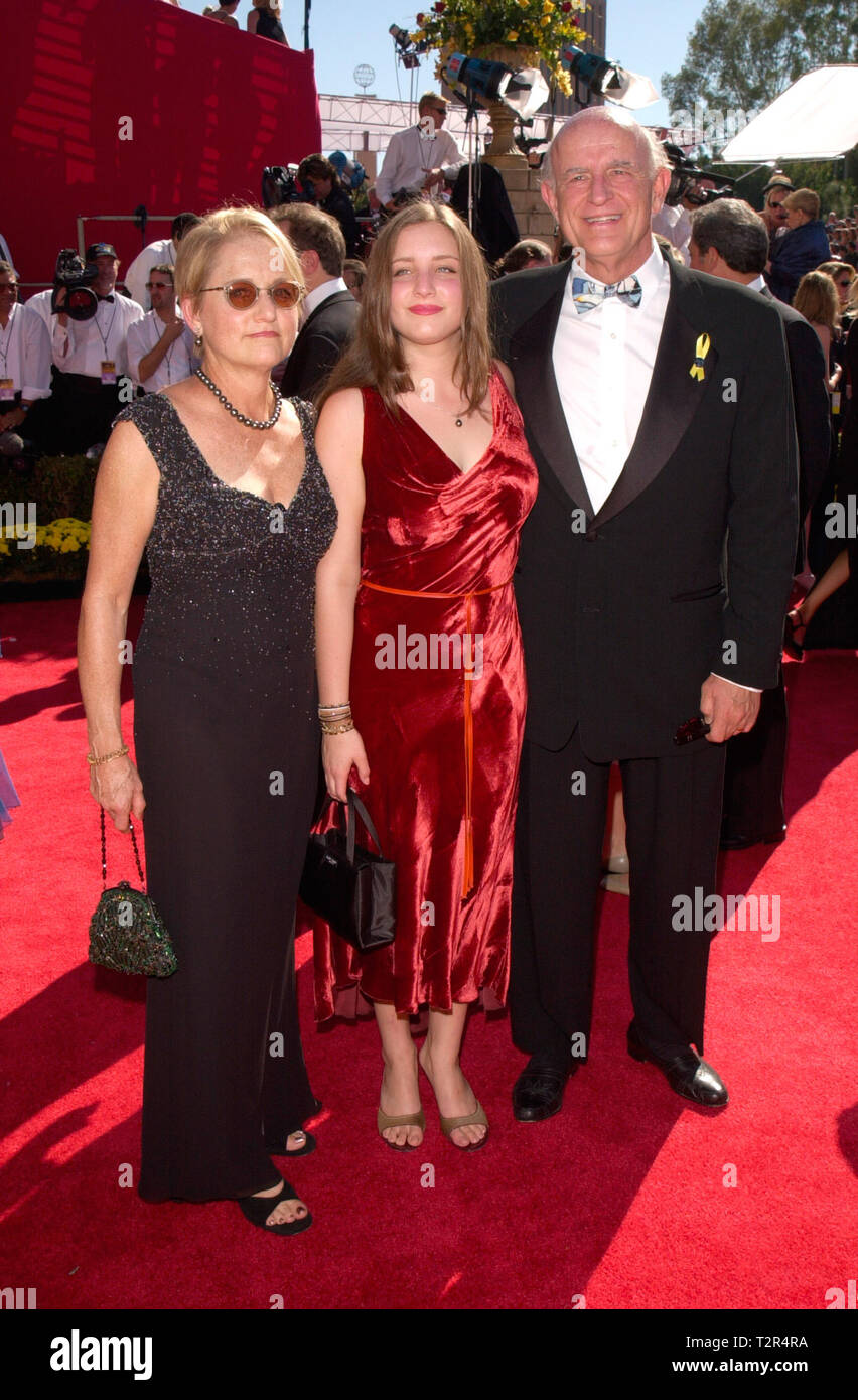LOS ANGELES, CA. September 10, 2000: Actor Peter Boyle & wife ...