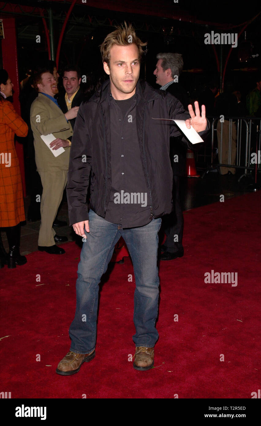 LOS ANGELES, CA. December 12, 2000: Actor Stephen Dorff at the world ...