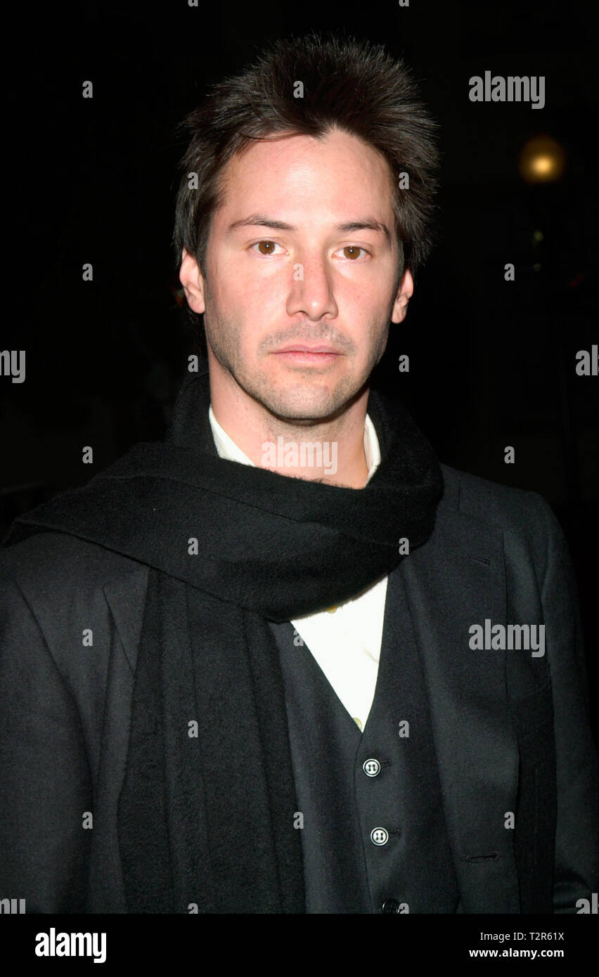 LOS ANGELES, CA. December 18, 2000: Actor Keanu Reeves at the Los ...