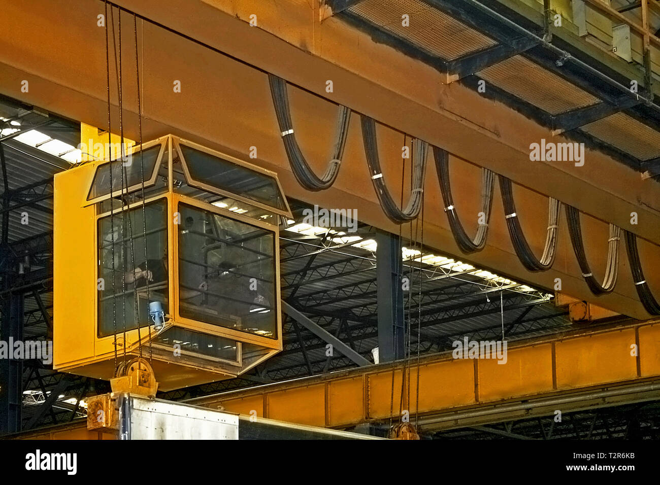 Load lifter hi-res stock photography and images - Alamy