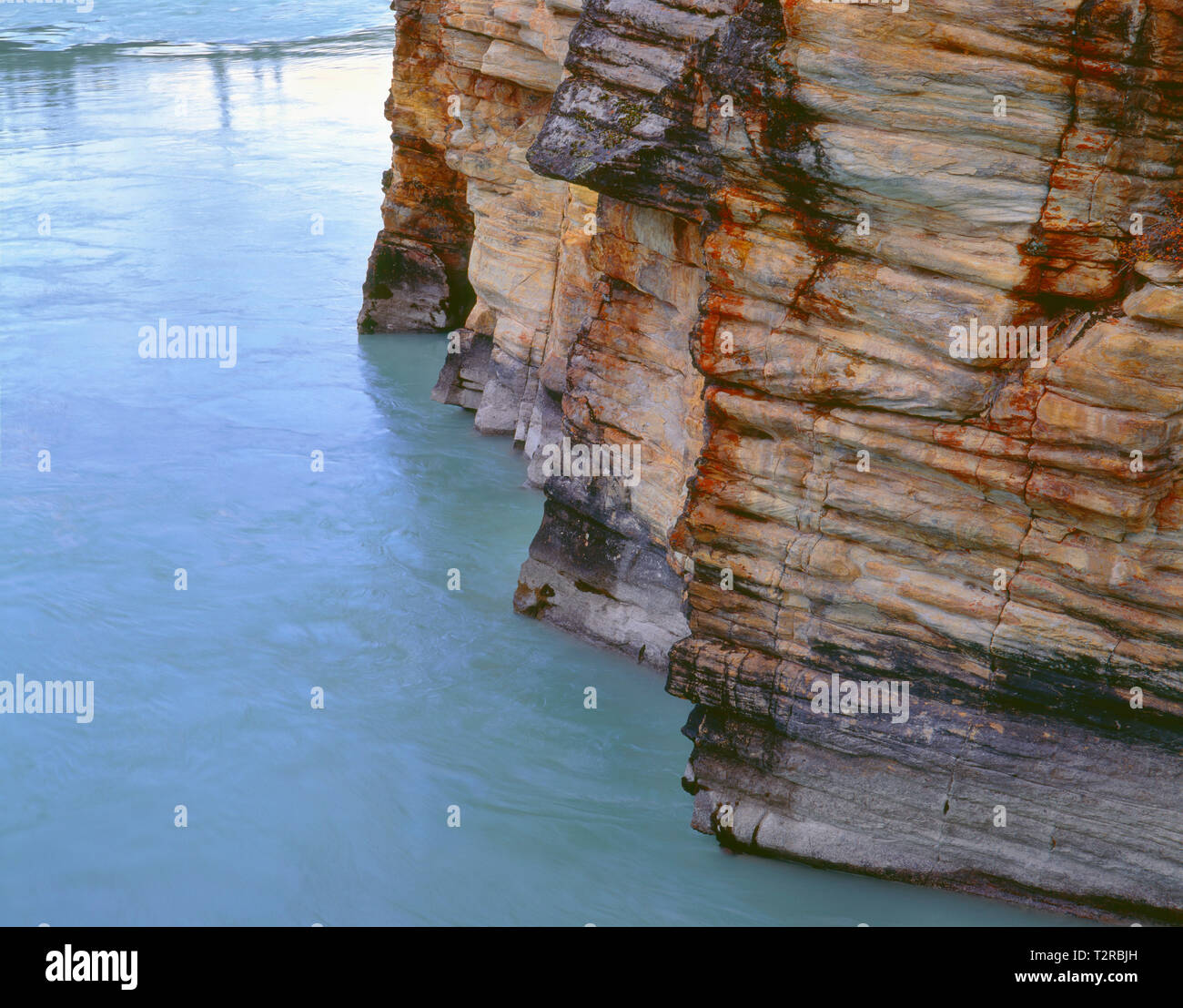 Steep cliffs and river flow hi-res stock photography and images - Alamy