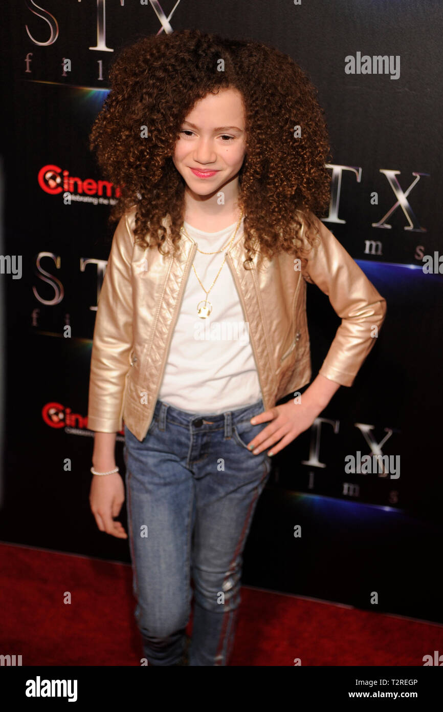 Chloe coleman hi-res stock photography and images - Alamy