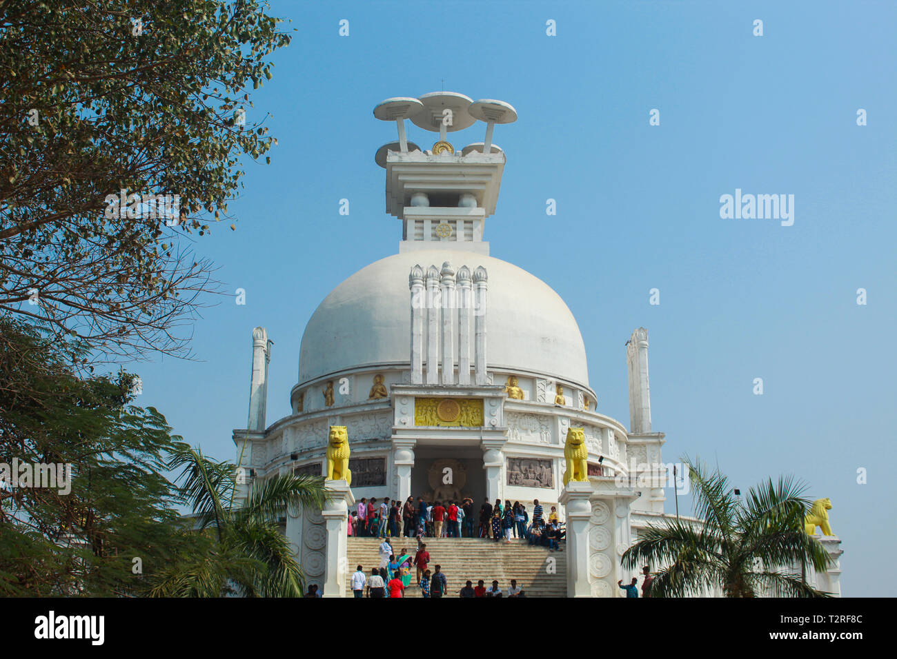 dhauli temple front view with many visitors Stock Photo - Alamy
