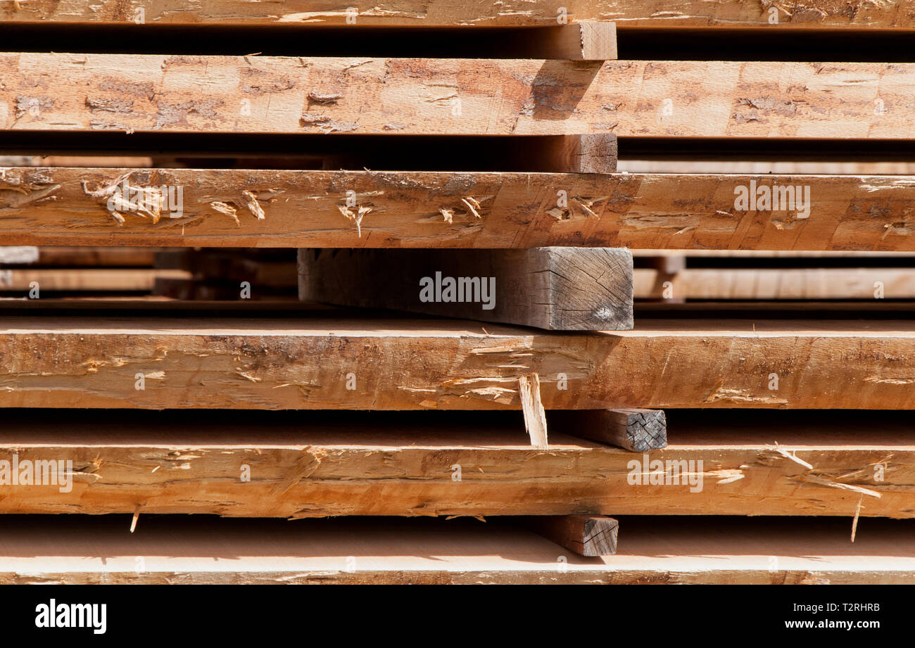Pre cut timber hi-res stock photography and images - Alamy