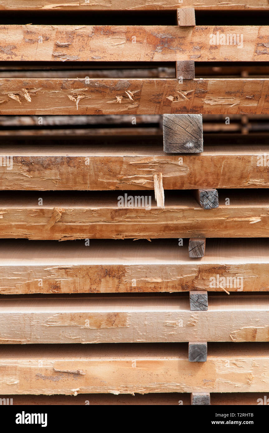 Stack of wooden boards hi-res stock photography and images - Alamy
