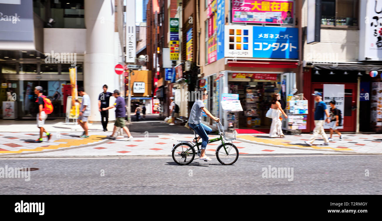 Japan bike lane hi-res stock photography and images - Alamy