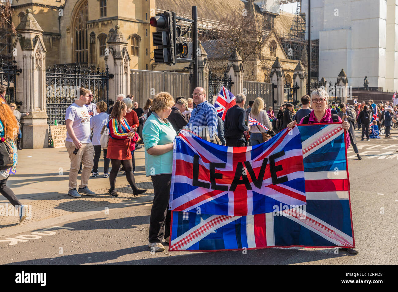 Street sign parliament square london hi-res stock photography and ...
