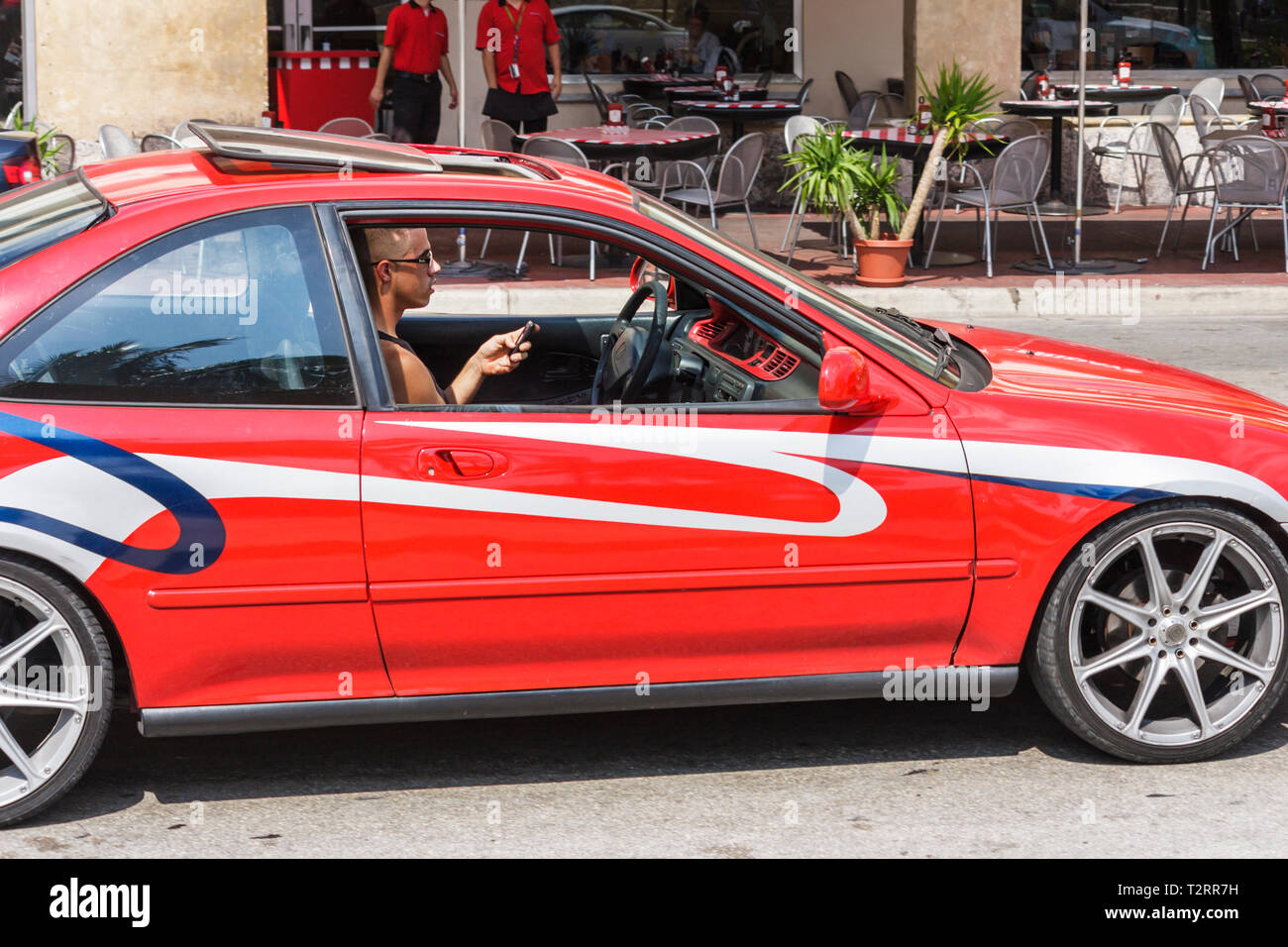 Kids sun north america hi-res stock photography and images - Alamy