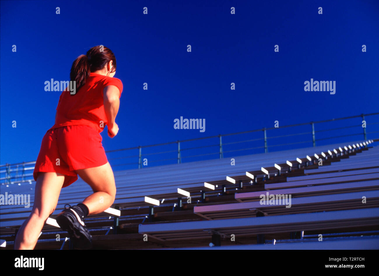 Set runner hi-res stock photography and images - Alamy