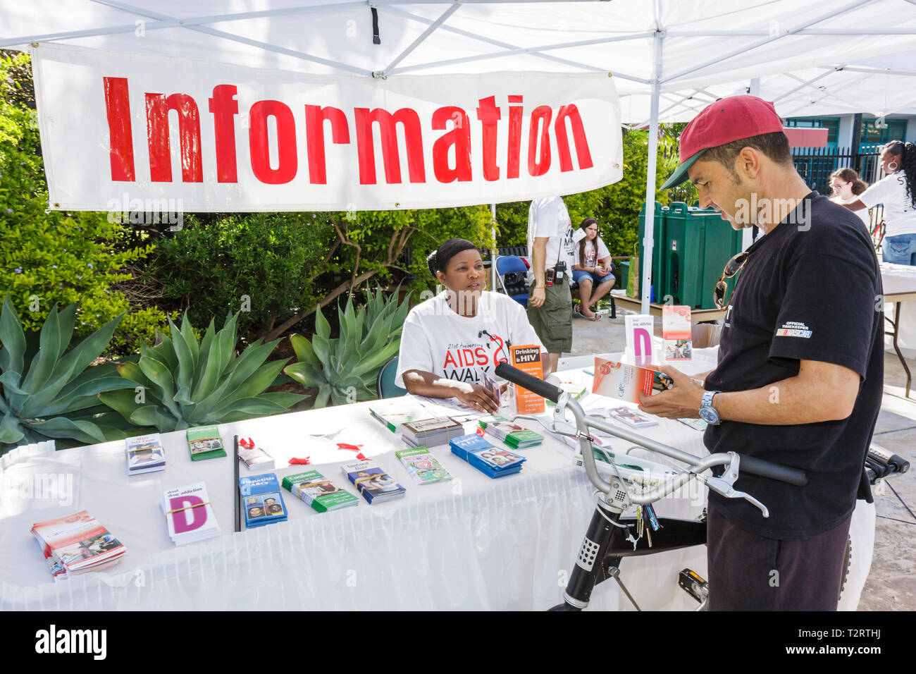 Black woman hiv hi-res stock photography and images - Alamy