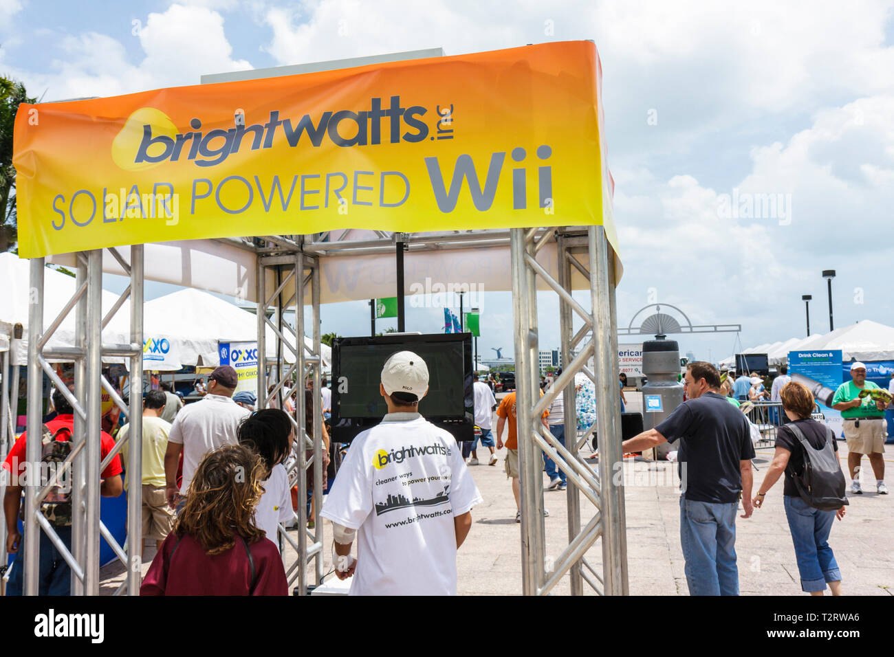 Solar celebration hi-res stock photography and images - Alamy