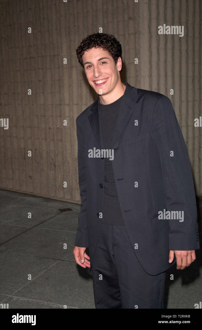LOS ANGELES, CA. July 20, 2000: Actor JASON BIGGS at the world premiere ...