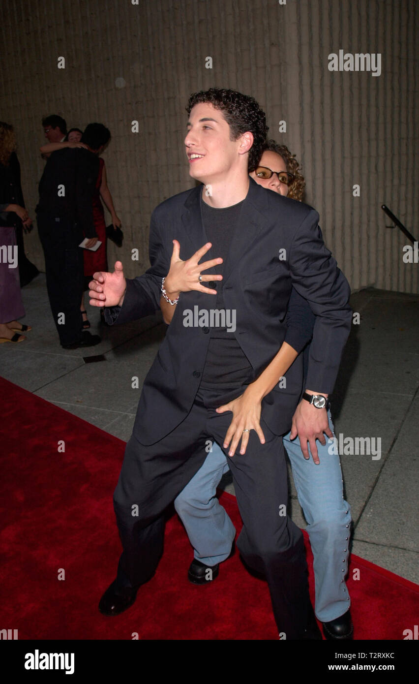 Jason biggs loser 2000 hi-res stock photography and images - Alamy