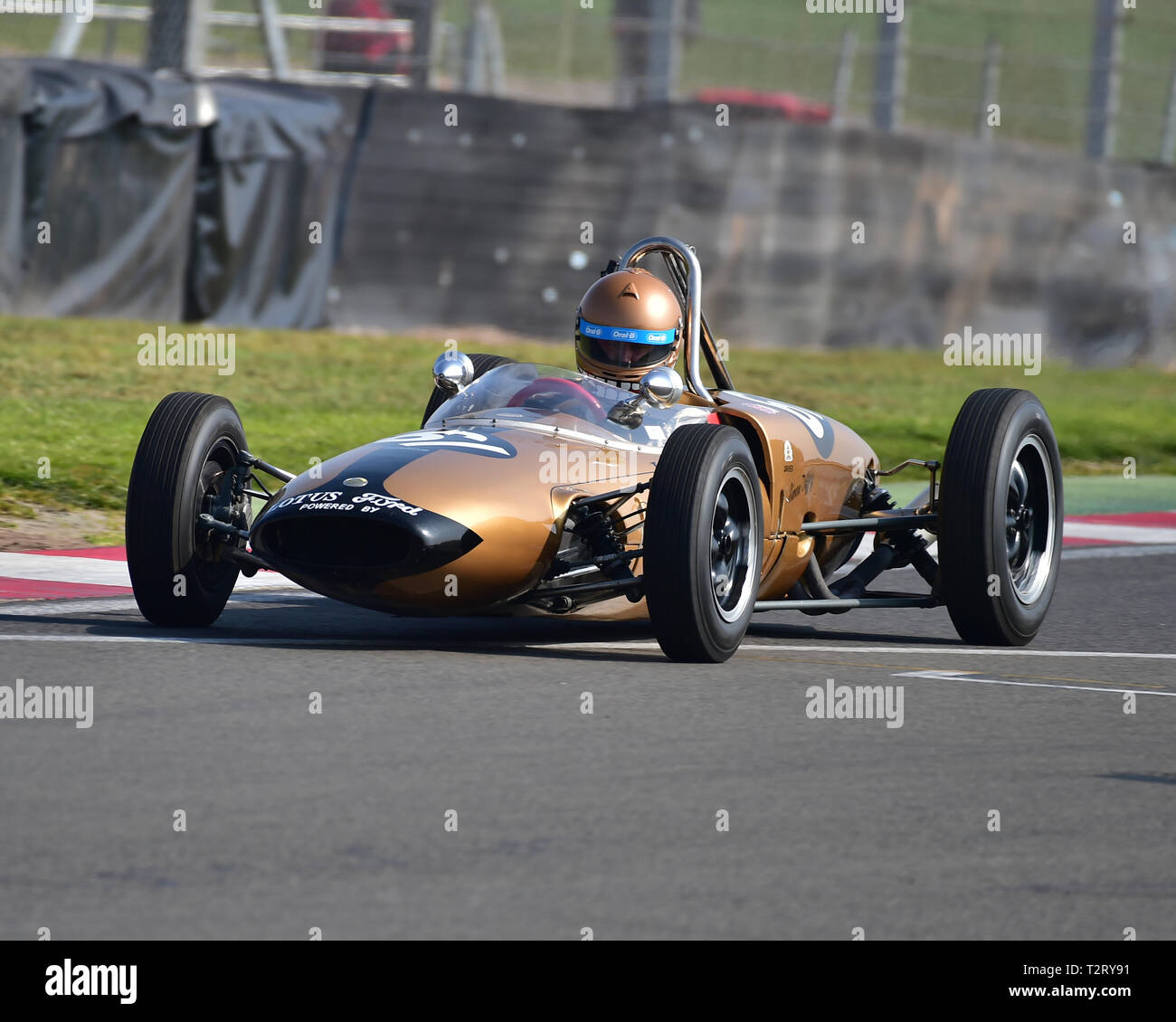 2019 20 season opener hi-res stock photography and images - Alamy