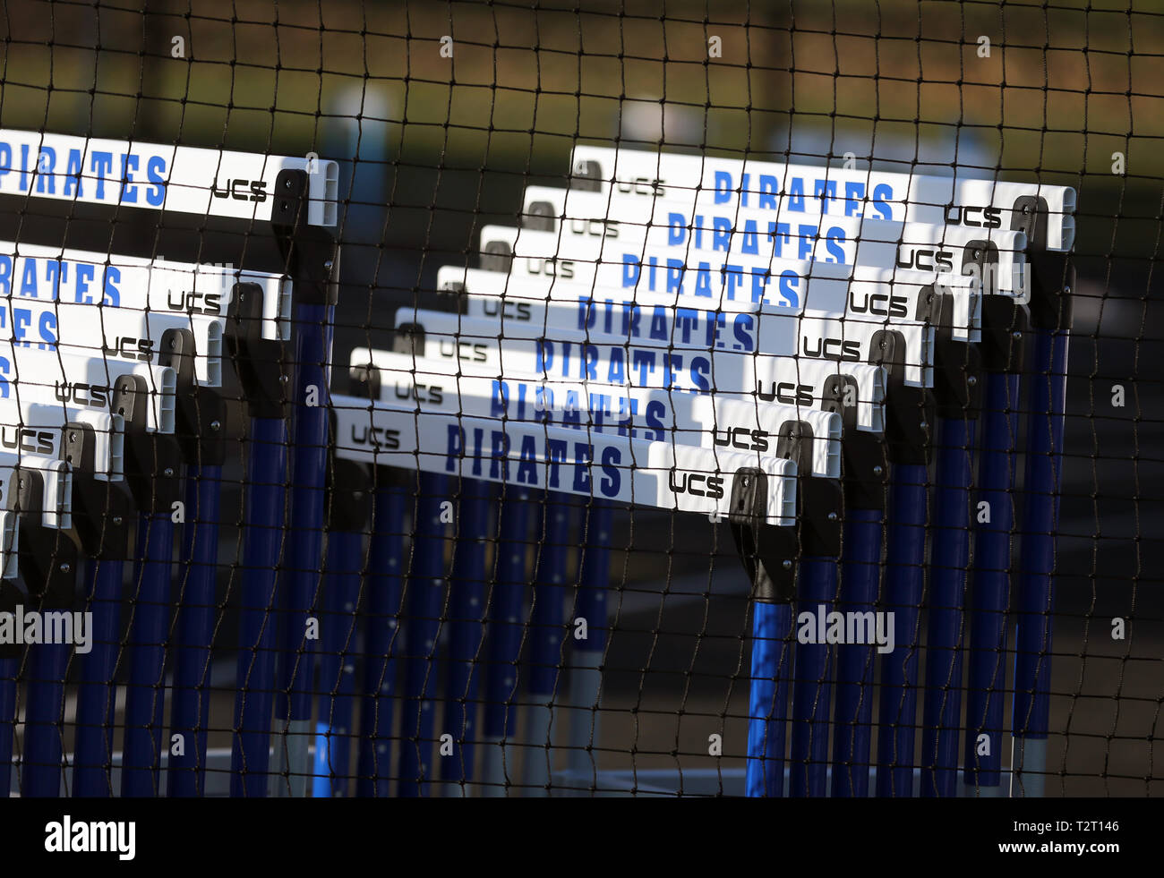 High hurdles hi-res stock photography and images - Alamy