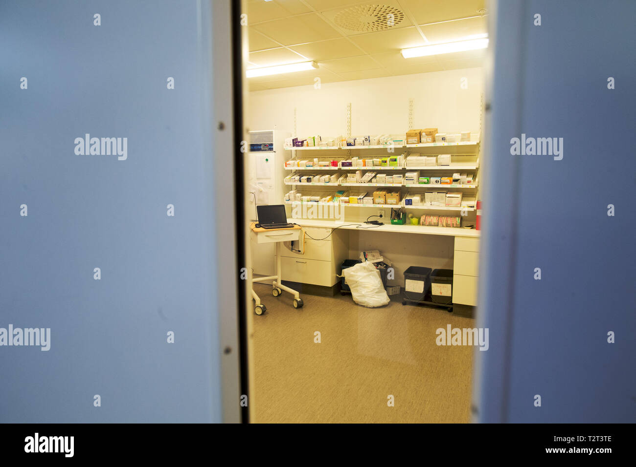 A pharmaceutical room at US, Linköping University Hospital Stock Photo ...