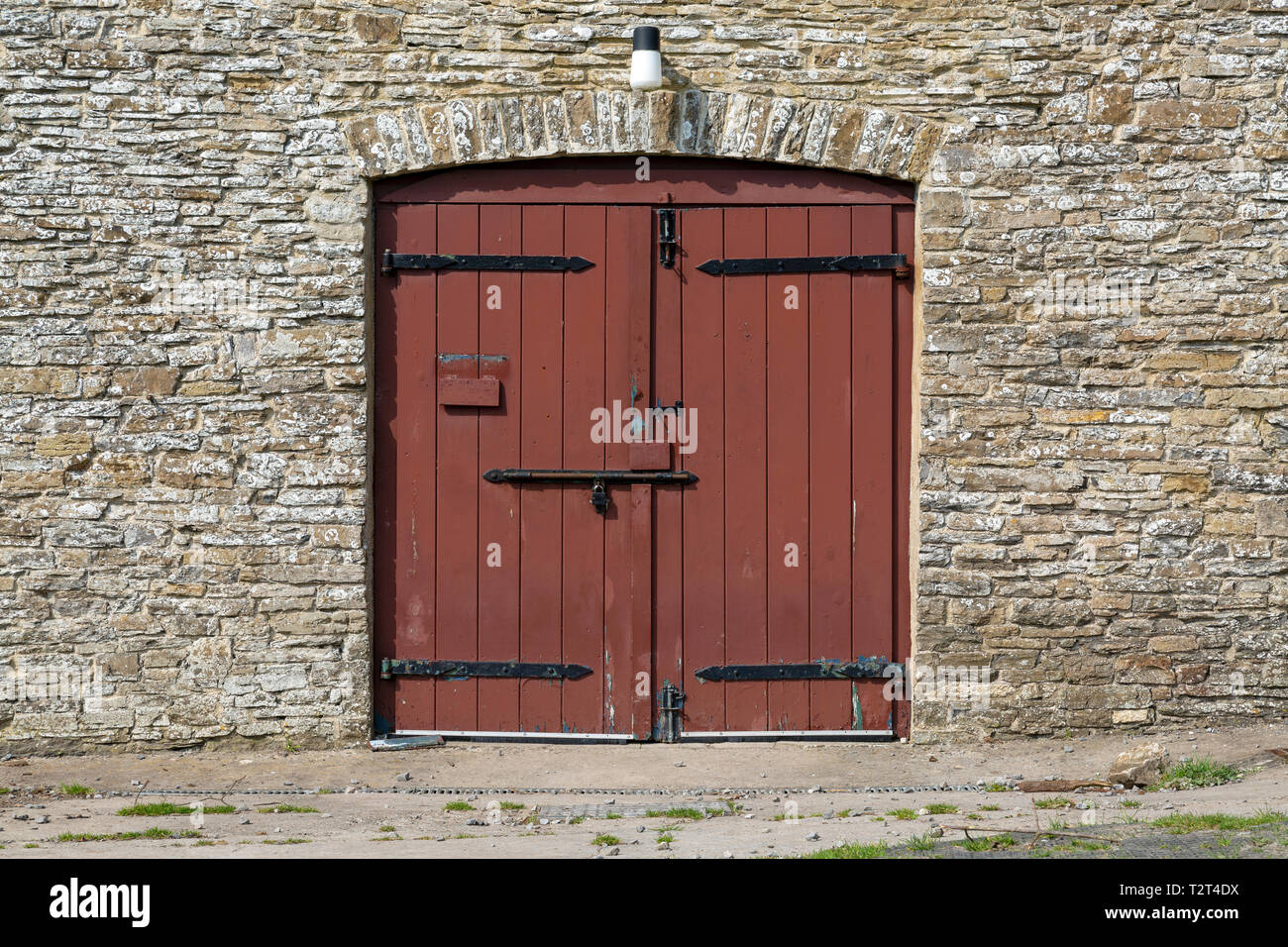 Coach House Doors Carriage Garage Door | Clopay® Barn Style House