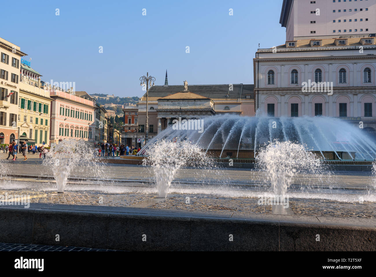 Water fountain genova hi-res stock photography and images - Alamy