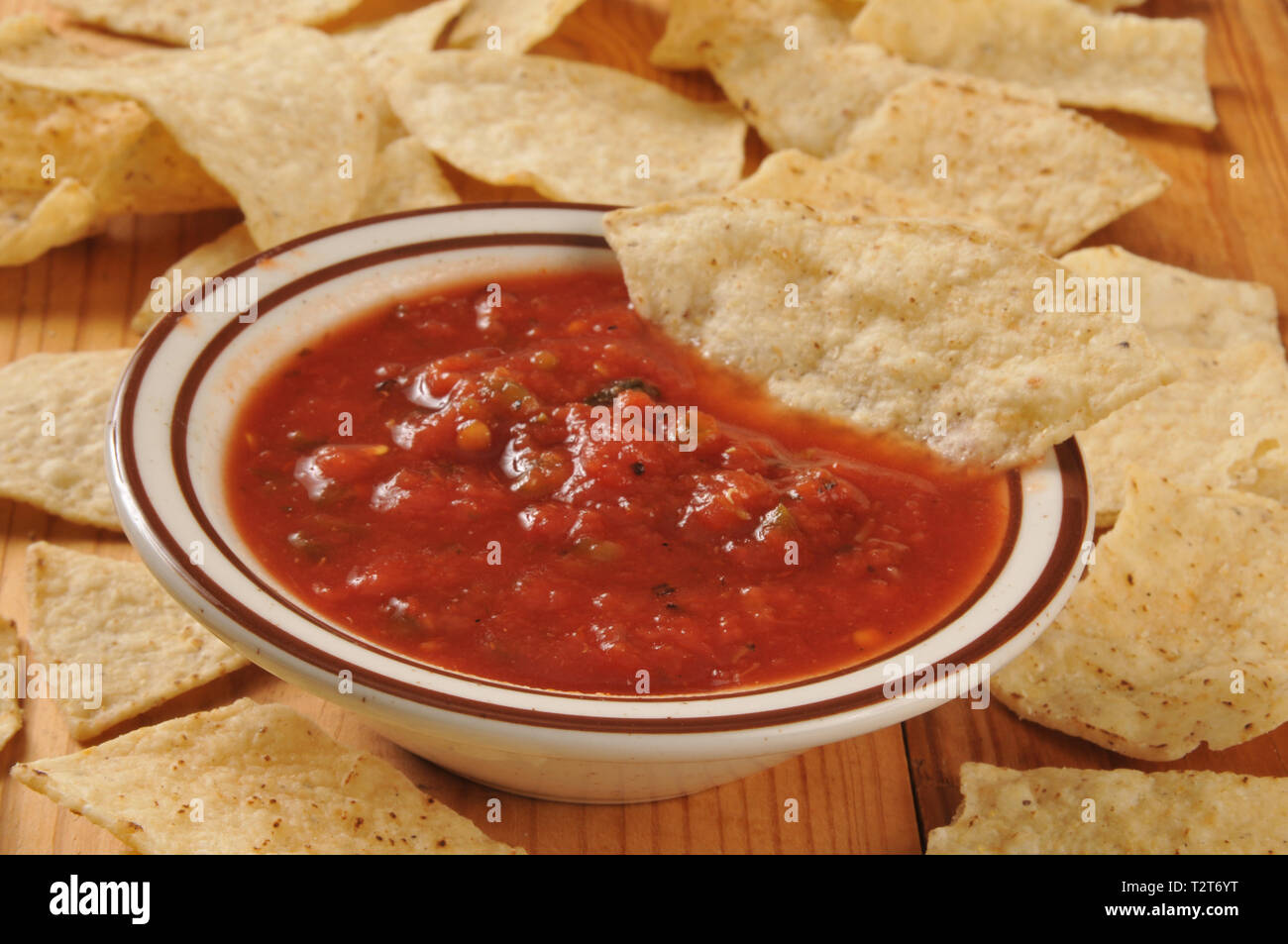 Restaurant style tortilla chips salsa hi-res stock photography and ...