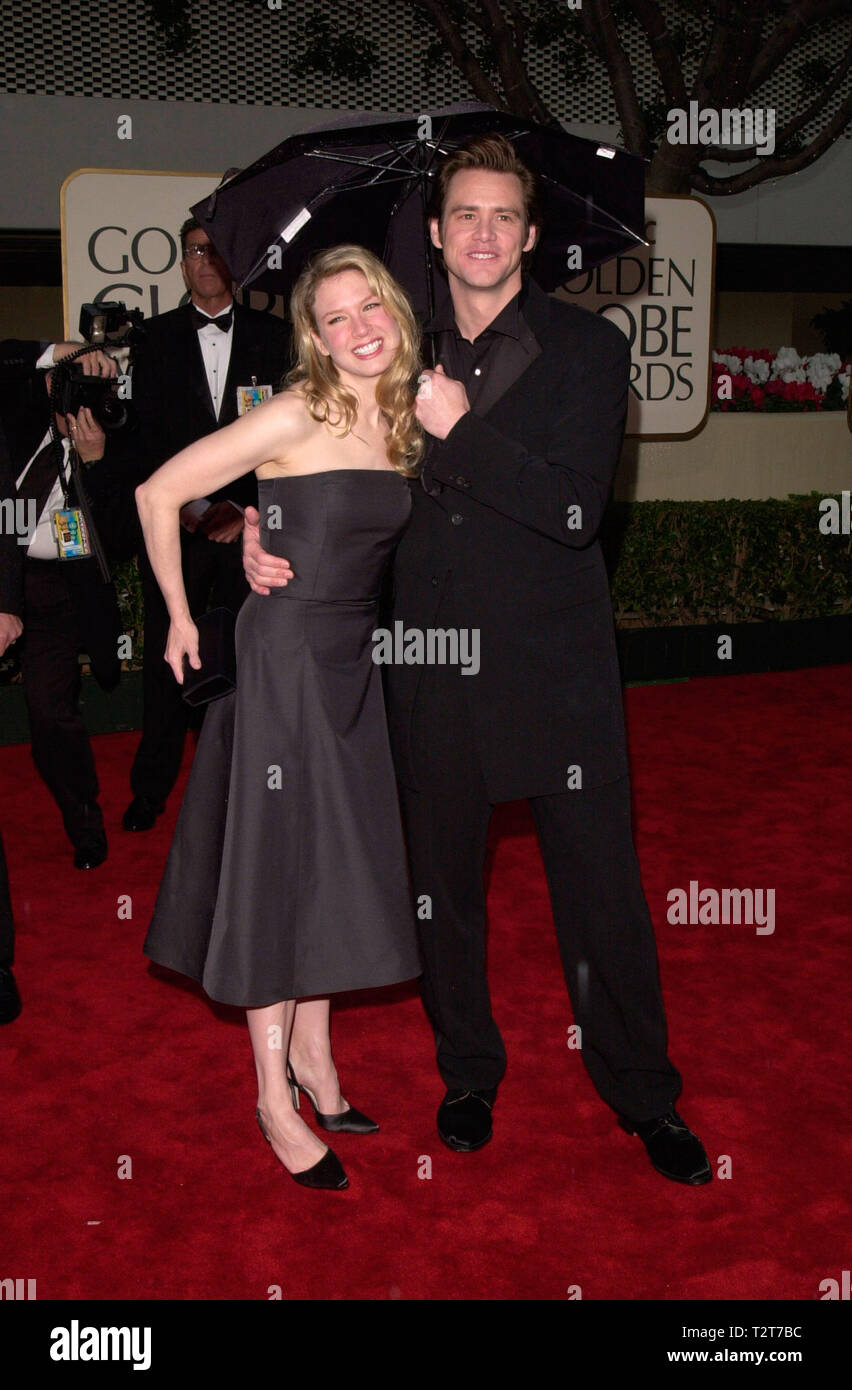 LOS ANGELES, CA. January 24, 2000: Actor JIM CARREY & actress ...