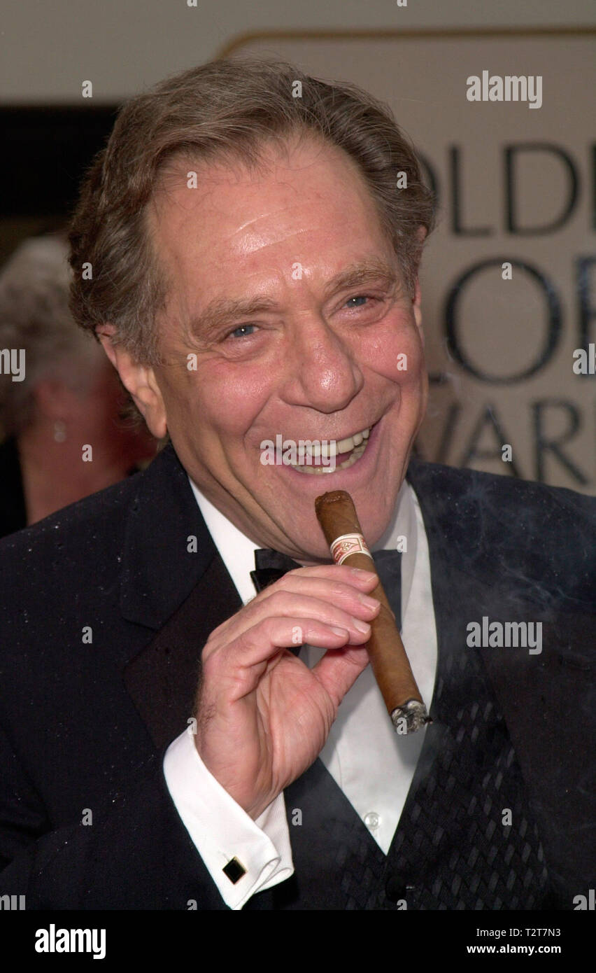 LOS ANGELES, CA. January 24, 2000: Actor GEORGE SEGAL at the Golden ...