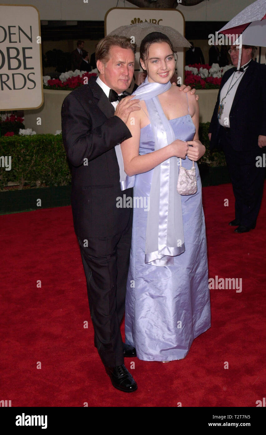 LOS ANGELES, CA. January 24, 2000: Actor MARTIN SHEEN & daughter ...