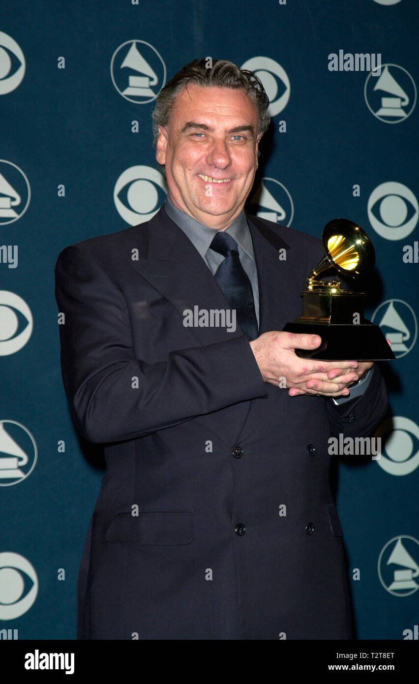 LOS ANGELES, CA. February 24, 2000: Drummer BILL WARD of pop group ...