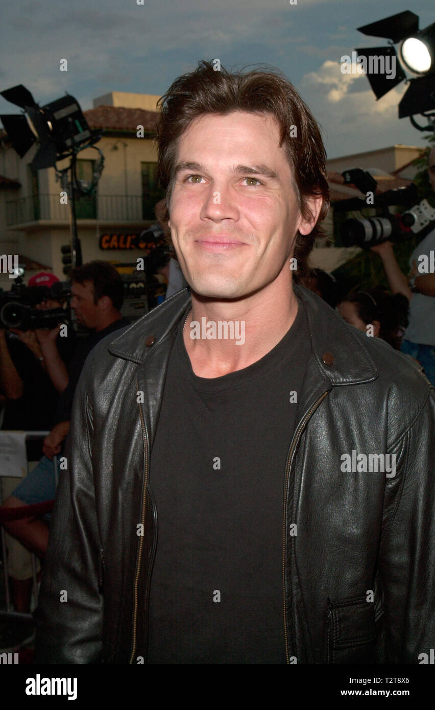 LOS ANGELES, CA. August 02, 2000: Actor JOSH BROLIN at the world ...