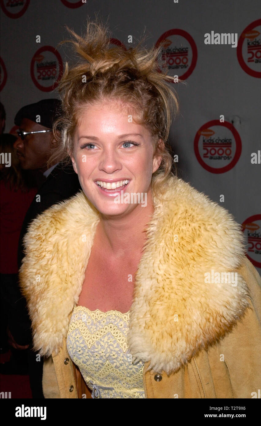 LOS ANGELES, CA. April 14, 2000: Model RACHEL HUNTER at Nickelodeon's ...