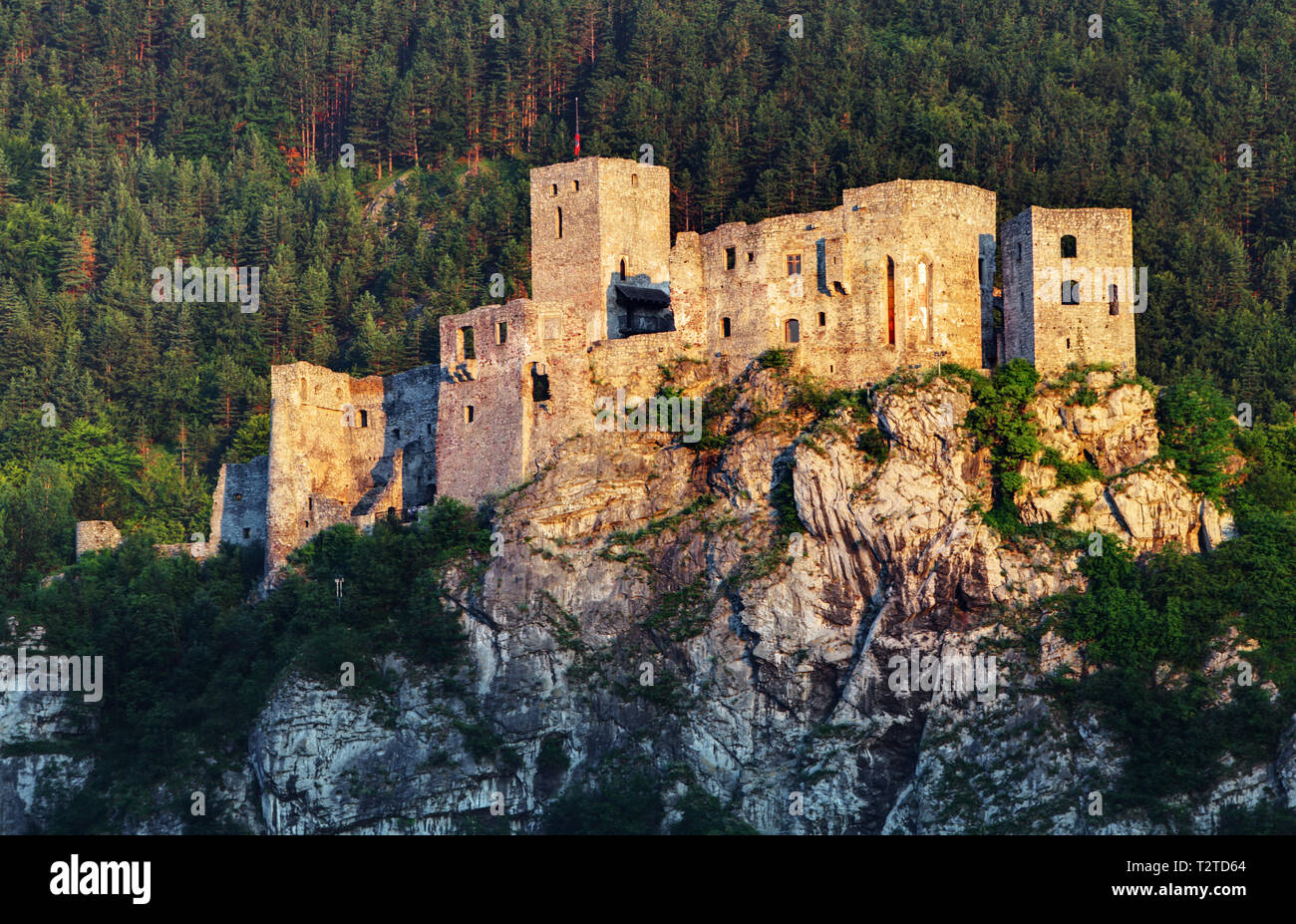 Castle ruin top view hi-res stock photography and images - Alamy