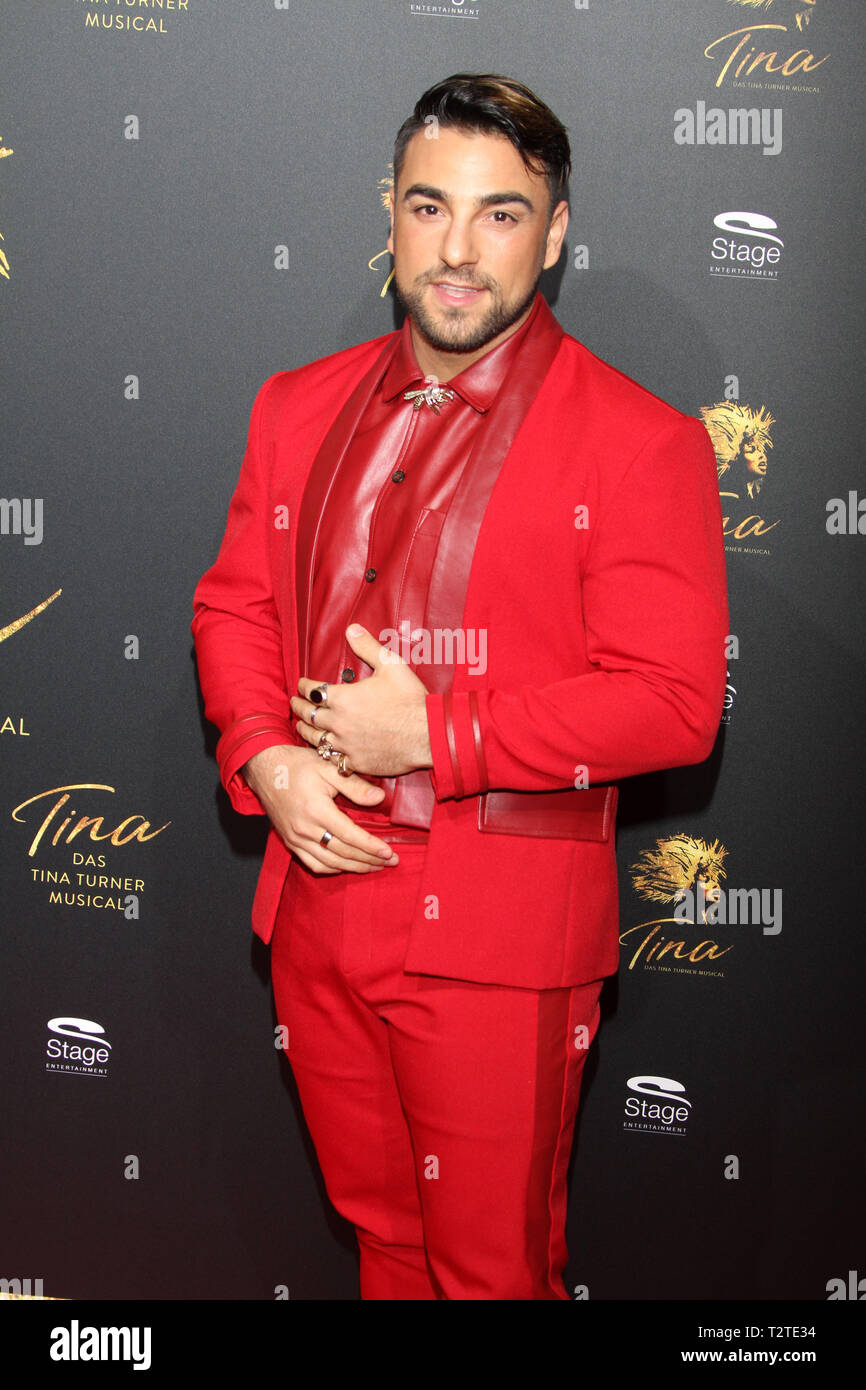 Premiere of "TINA - Das Tina Turner Musical" at Operettenhaus in ...