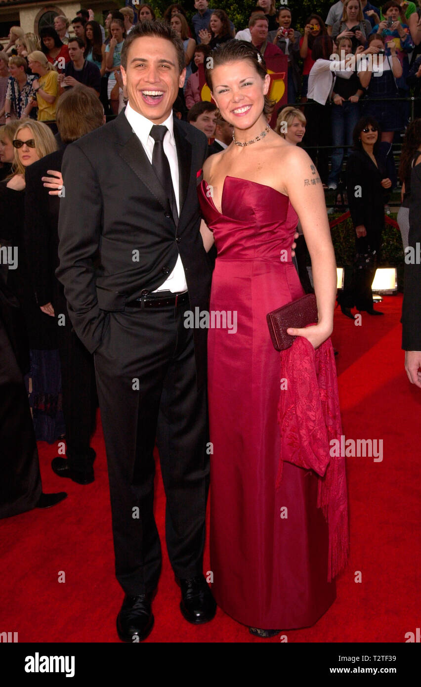 LOS ANGELES, CA. March 12, 2000: "ER" star ERIK PALLADINO & actress ...